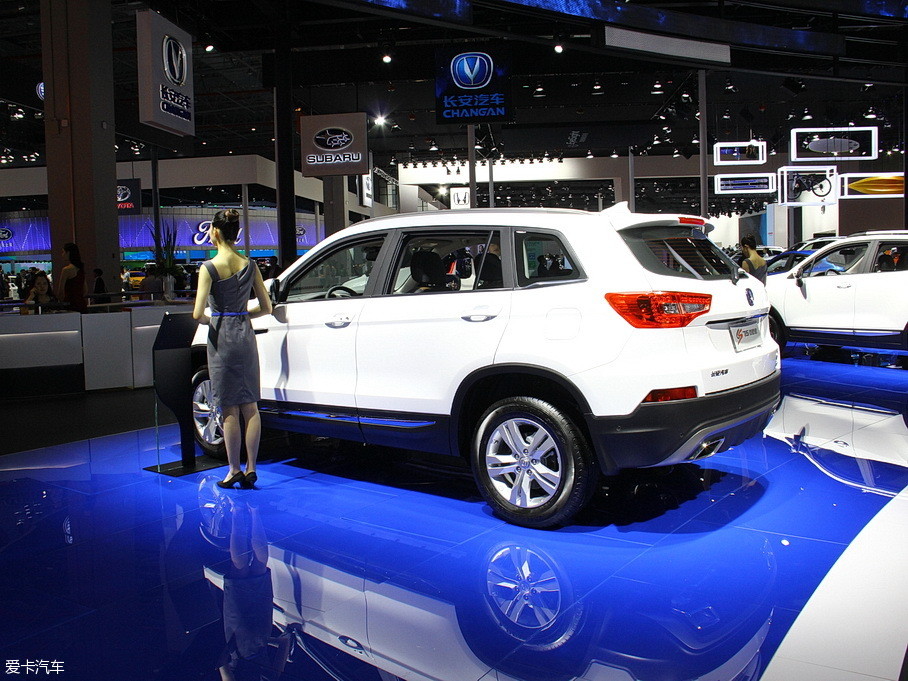 长安cs75贴黑顶图片,17款长安s75图片,长安s75款图片(第2页)_大山谷图库