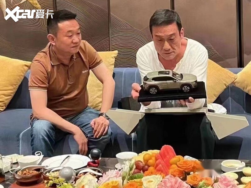 惊爆！梁家辉首度解释：“你坐马自达，怪不得你塞车！”——veecar|汽车改装|改装知识分享平台