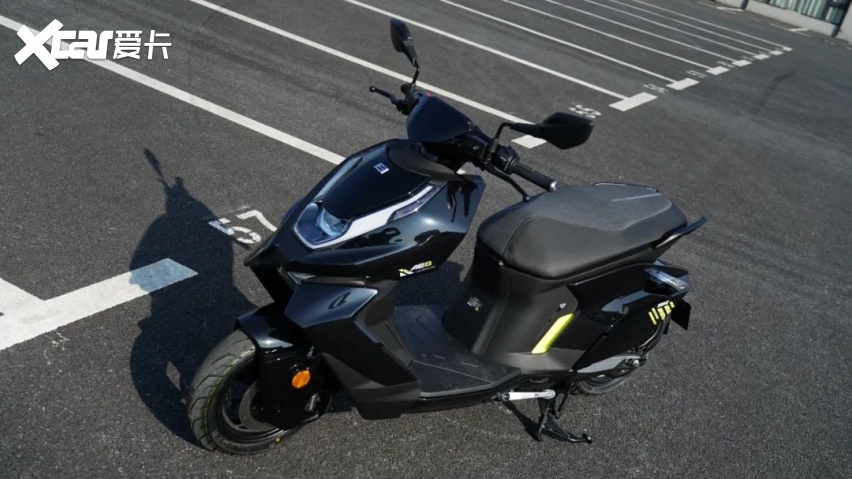 国产电摩起飞！春风极核AE8战力几何？——veecar|汽车改装|改装知识分享平台