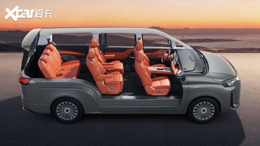 锐胜M8对比别克GL8，新秀与老将之间应该如何抉择？-爱卡汽车爱咖号