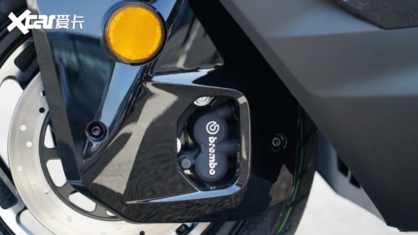 国产电摩起飞！春风极核AE8战力几何？——veecar|汽车改装|改装知识分享平台