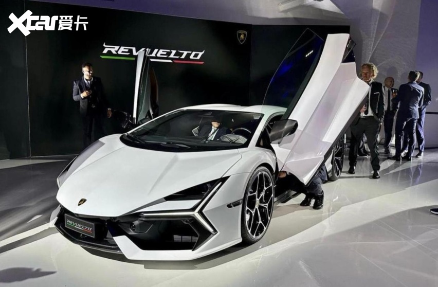 兰博基尼Revuelto新大牛，12缸引擎裸露在外，纯电续航10公里——veecar|汽车改装|改装知识分享平台