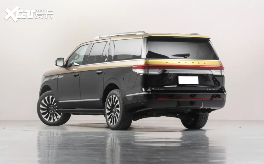 长超5.6米的“巨无霸”SUV，7座布局，配3.5T+10AT，只喝9-爱卡汽车爱咖号