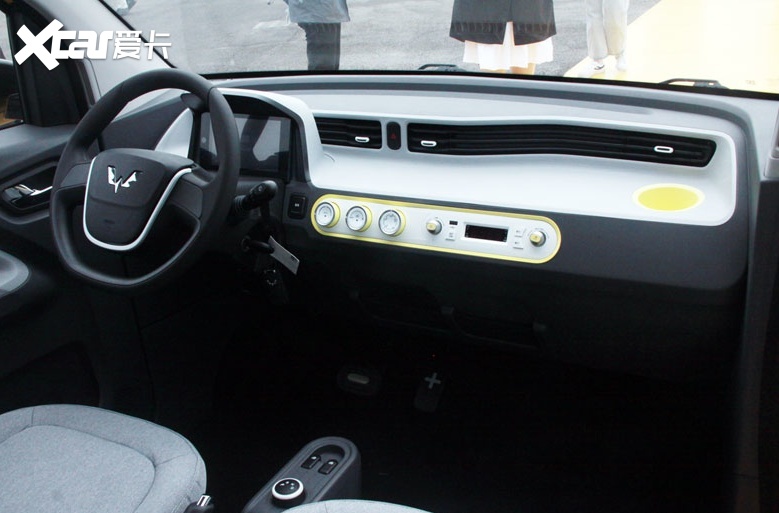 上汽通用五菱宏光MINIEV马卡龙上市 3.76万元起售-爱卡汽车爱咖号