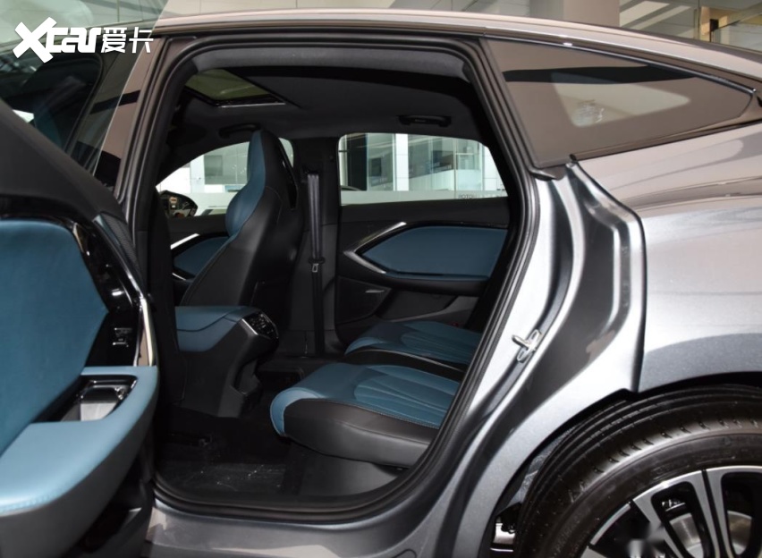 2023款名爵MG7，E-LSD限滑差速器的作用，2.0T尊享版配置分——veecar|汽车改装|改装知识分享平台