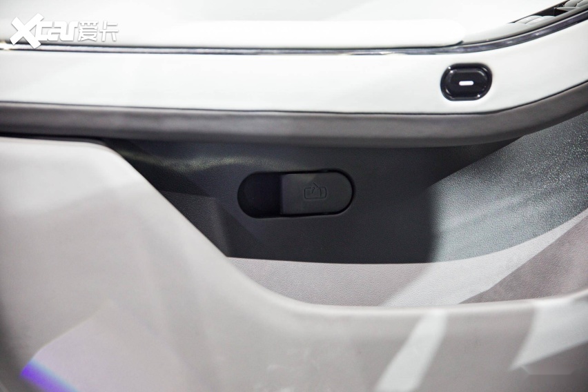 全网首发｜新出行实车体验零跑 C01——veecar|汽车改装|改装知识分享平台