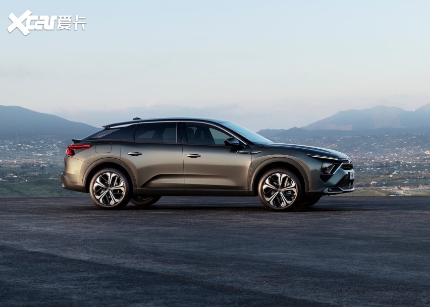 每个月需要1700元？雪铁龙凡尔赛C5 X养车成本分析！——veecar|汽车改装|改装知识分享平台