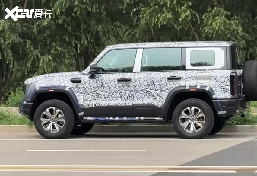 造型更气派！全新BJ40谍照再曝光，搭2.0T动力，叫板坦克300？——veecar|汽车改装|改装知识分享平台