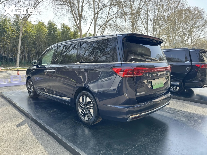 16.99万起，智能电混MPV，有智有为的瑞风RF8值得买吗？-爱卡汽车爱咖号