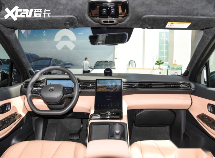 放弃蔚来ES8选凯迪拉克纯电LYRIQ锐歌，是明智之选吗？-爱卡汽车爱咖号