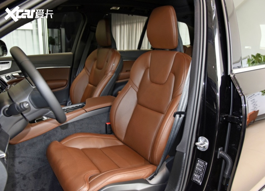 插电式混合动力 新款沃尔沃XC90 T8插混版上市 售89.49万元-爱卡汽车爱咖号