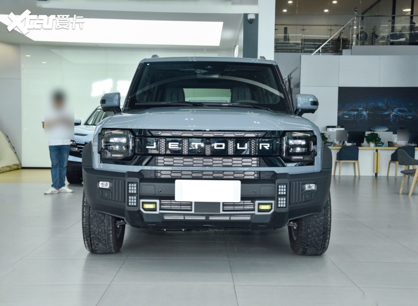 奇瑞版“坦克300”实车到店！越野感十足搭载鲲鹏2.0T与智能四驱——veecar|汽车改装|改装知识分享平台