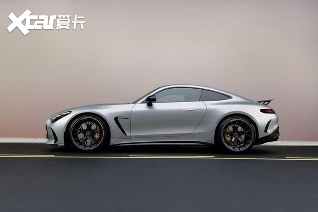 保时捷改装|干的就是你 保时捷911！ 全新梅赛德斯AMG GT全球首发——veecar|汽车改装|改装知识分享平台