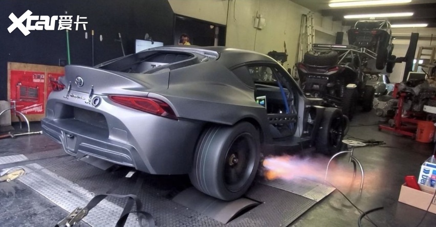 这是GR Supra改装天花板 移植F1 V10发动机——veecar|汽车改装|改装知识分享平台