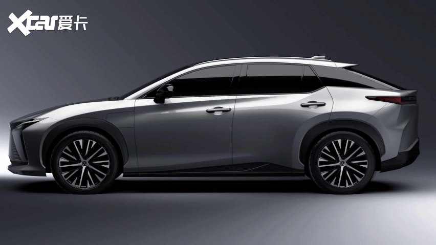 矩形方向盘！雷克萨斯全新SUV发布 LC车主表示：绝！——veecar|汽车改装|改装知识分享平台