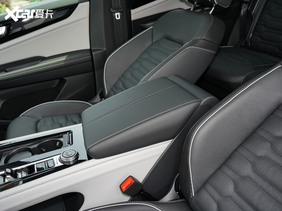 【2022款途昂X 530 V6 四驱尊崇旗舰版_空间座椅 _7/1087张图片】_汽车图片大全_爱卡汽车