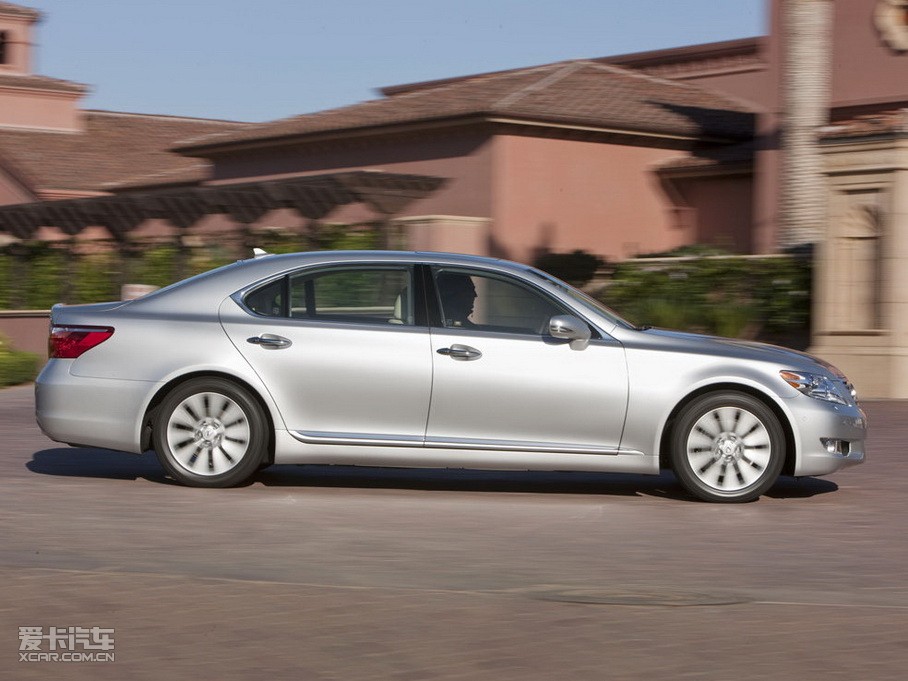 【2010款雷克萨斯LS 460L 豪华版_整体外观 _21/399张图片】_汽车图片大全_爱卡汽车