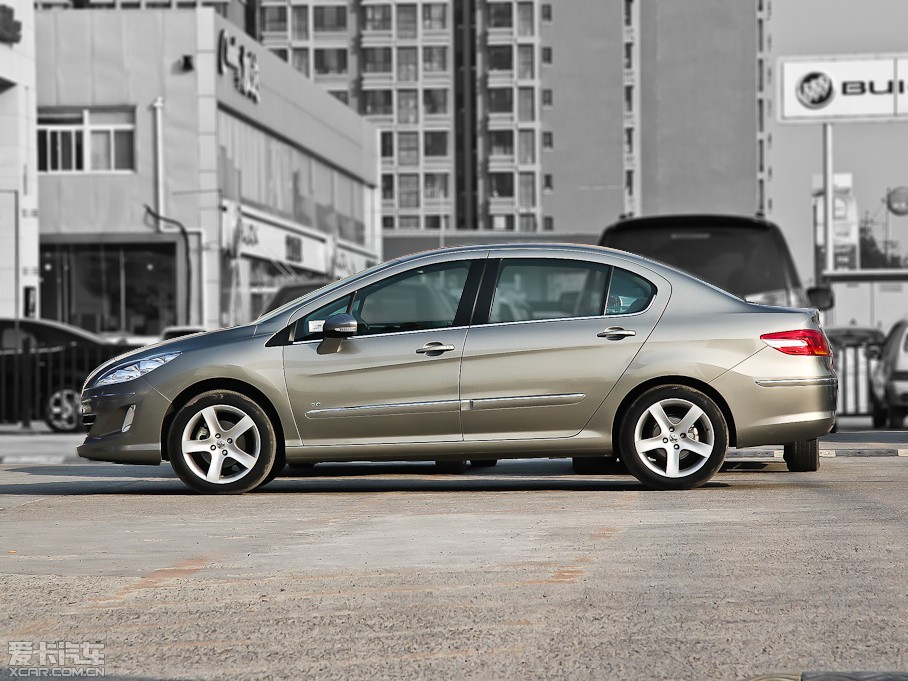 【2013款标致408 2.0L 自动豪华版_整体外观 _3/1189张图片】_汽车图片大全_爱卡汽车