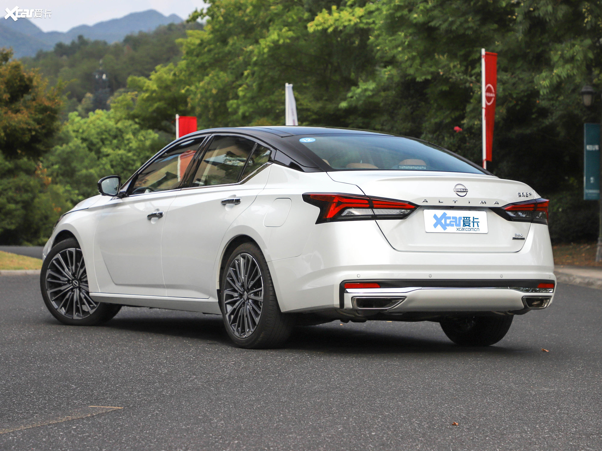 【2022款天籁 2.0T XV 尊享版_整体外观 _4/362张图片】_汽车图片大全_爱卡汽车