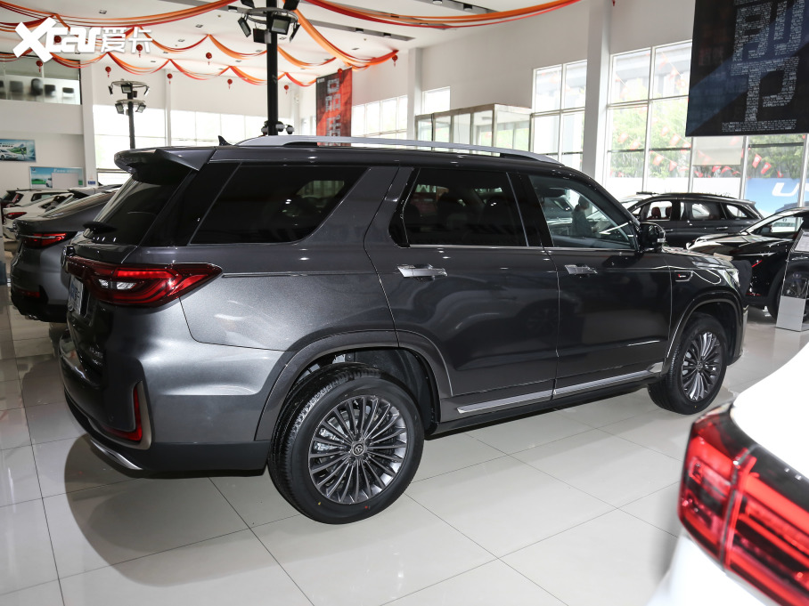 【2021款长安CS95 2.0T 四驱尊贵型_整体外观 _3/339张图片】_汽车图片大全_爱卡汽车