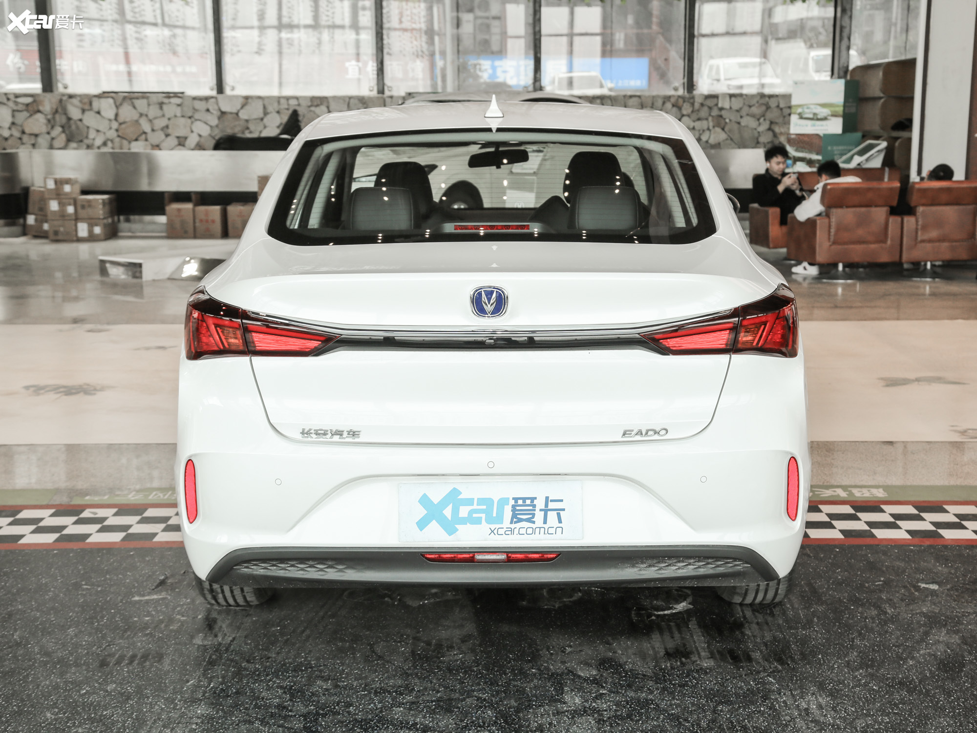 【2022款逸动新能源 EV460 智行网约版 磷酸铁锂_整体外观 _12/214张图片】_汽车图片大全_爱卡汽车