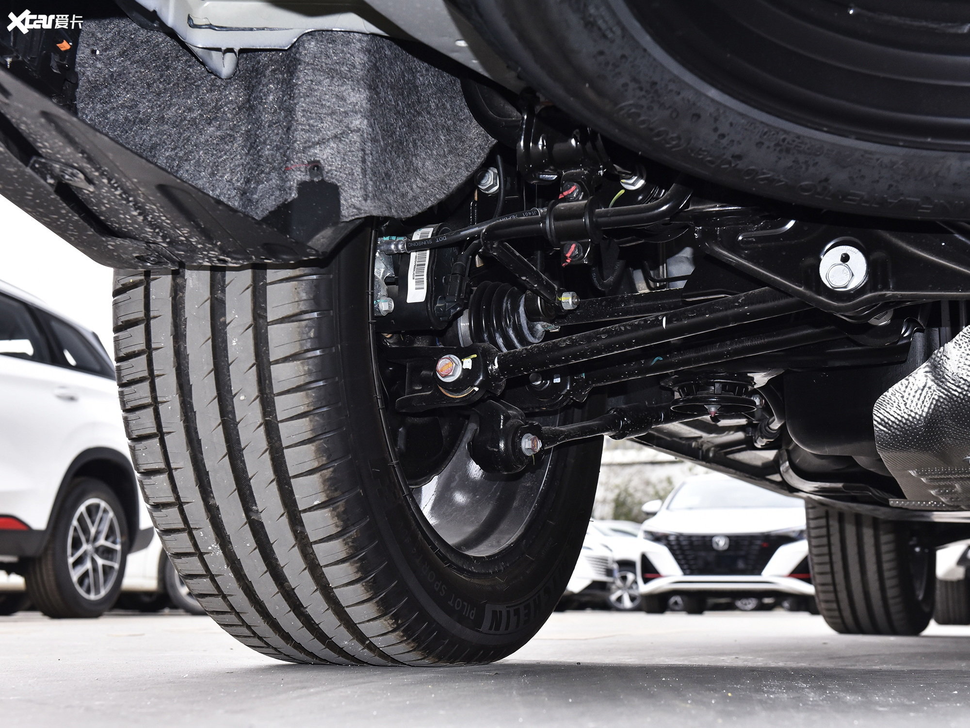 【2023款长安CS95 PLUS 2.0T 四驱尊贵型_细节外观 _14/150张图片】_汽车图片大全_爱卡汽车