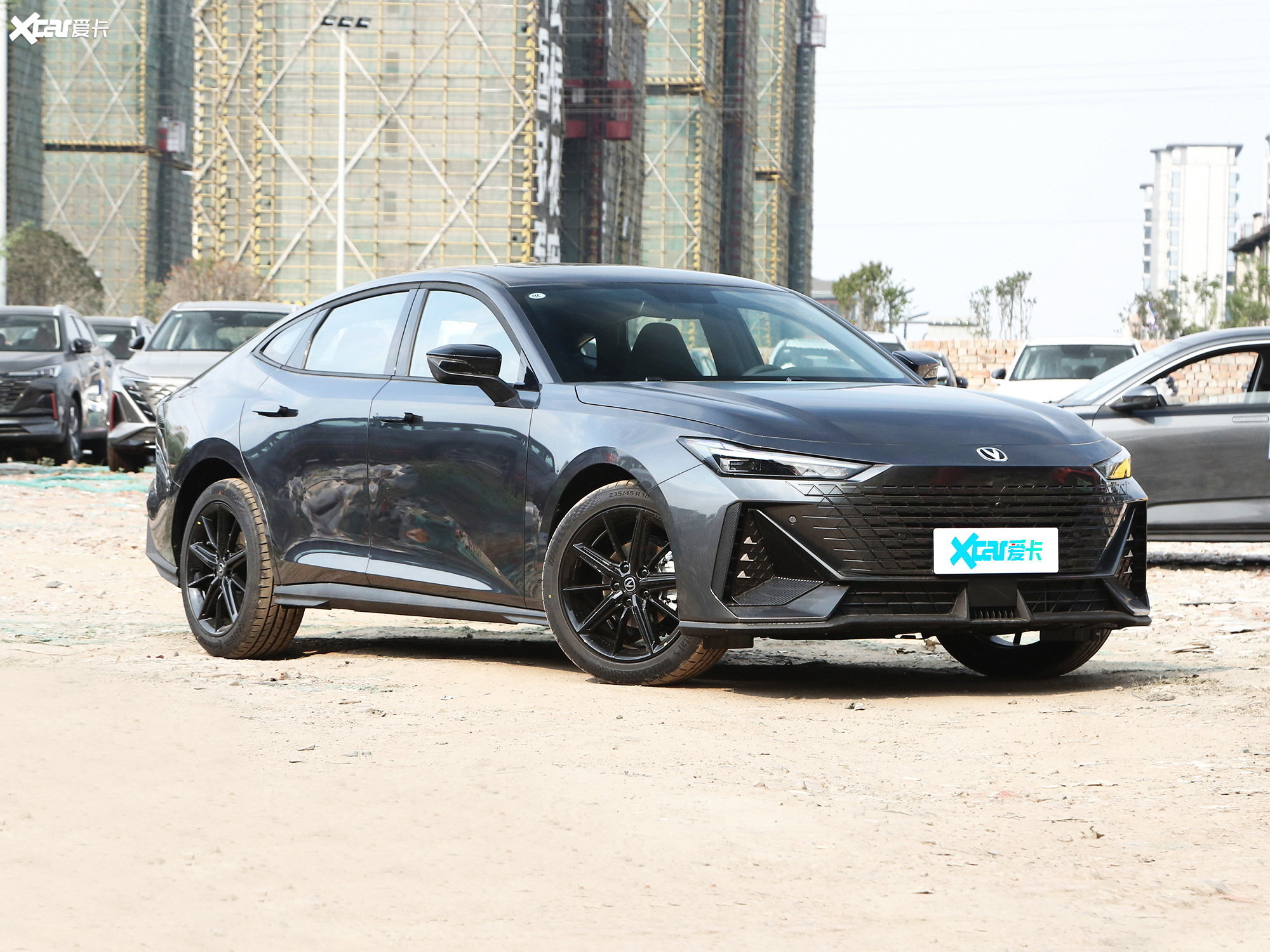 【2023款长安UNI-V 1.5T 尊享型_整体外观 _8/126张图片】_汽车图片大全_爱卡汽车