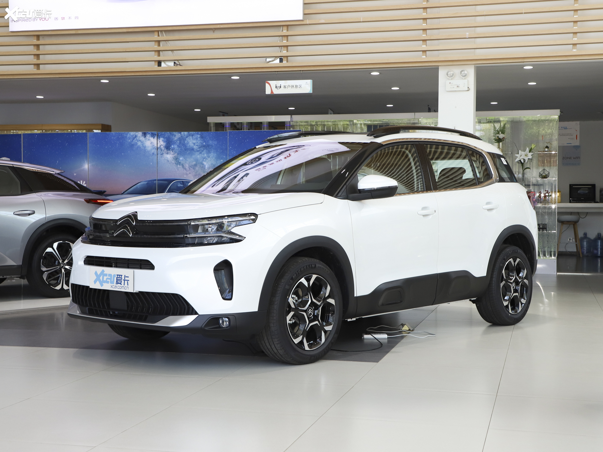 【2022款天逸 C5 AIRCROSS 天逸BEYOND 360THP版_整体外观 _2/414张图片】_汽车图片大全_爱卡汽车