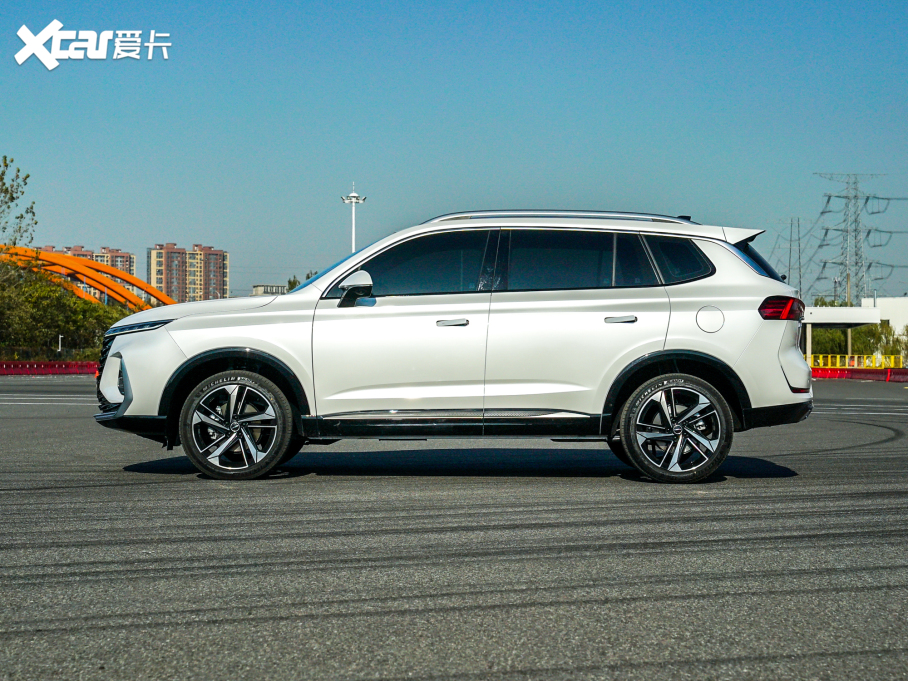 【2022款荣威RX5 MAX 1.5T 自动有为旗舰版_整体外观 _3/761张图片】_汽车图片大全_爱卡汽车