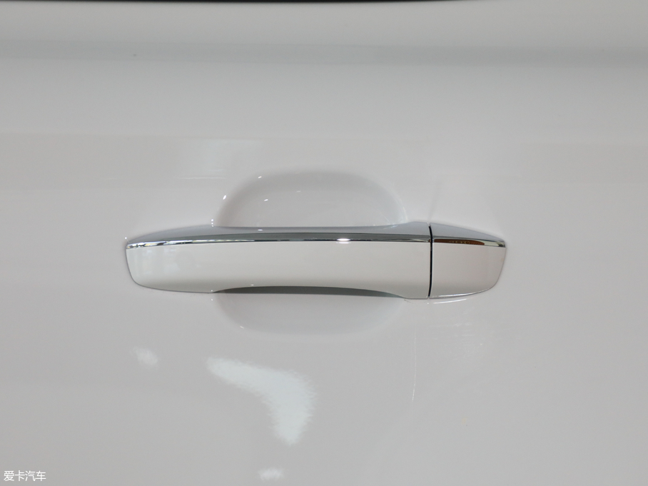 【2019款荣威RX5 20T 自动Ali智联网铂金版_细节外观 _27/95张图片】_汽车图片大全_爱卡汽车