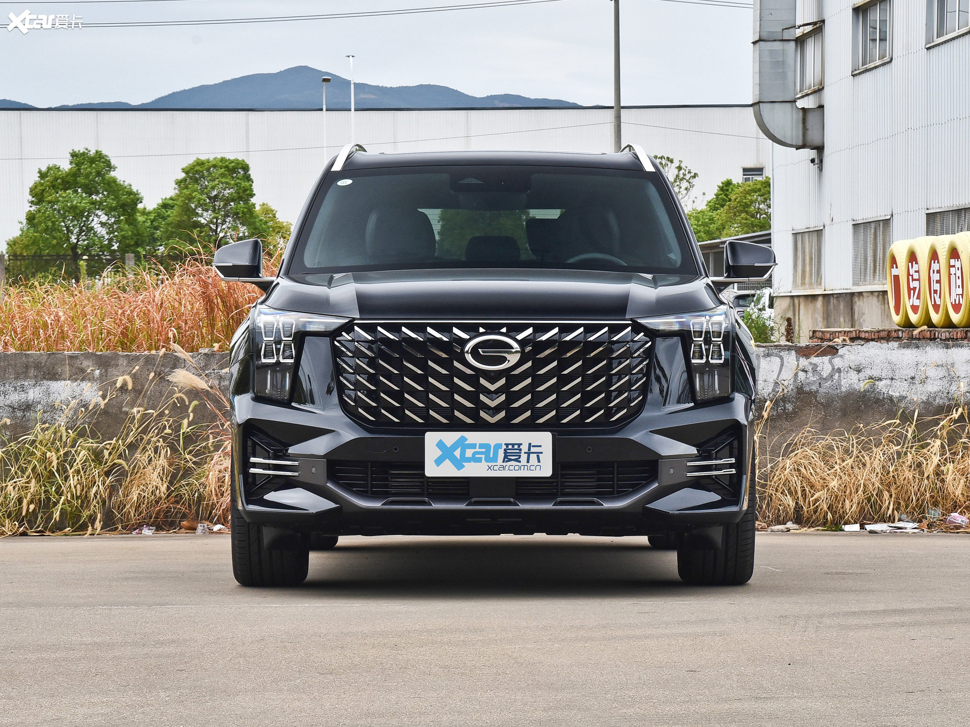 【2022款传祺GS8 领航系列 2.0TGDI 两驱尊享版 七座_整体外观 _1/1073张图片】_汽车图片大全_爱卡汽车