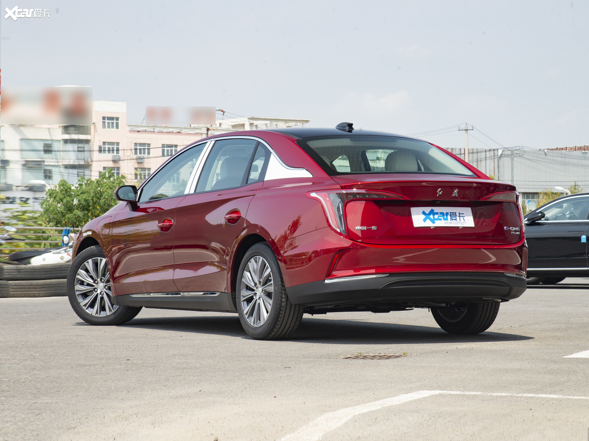 【2023款红旗E-QM5 620km PLUS_整体外观 _4/231张图片】_汽车图片大全_爱卡汽车