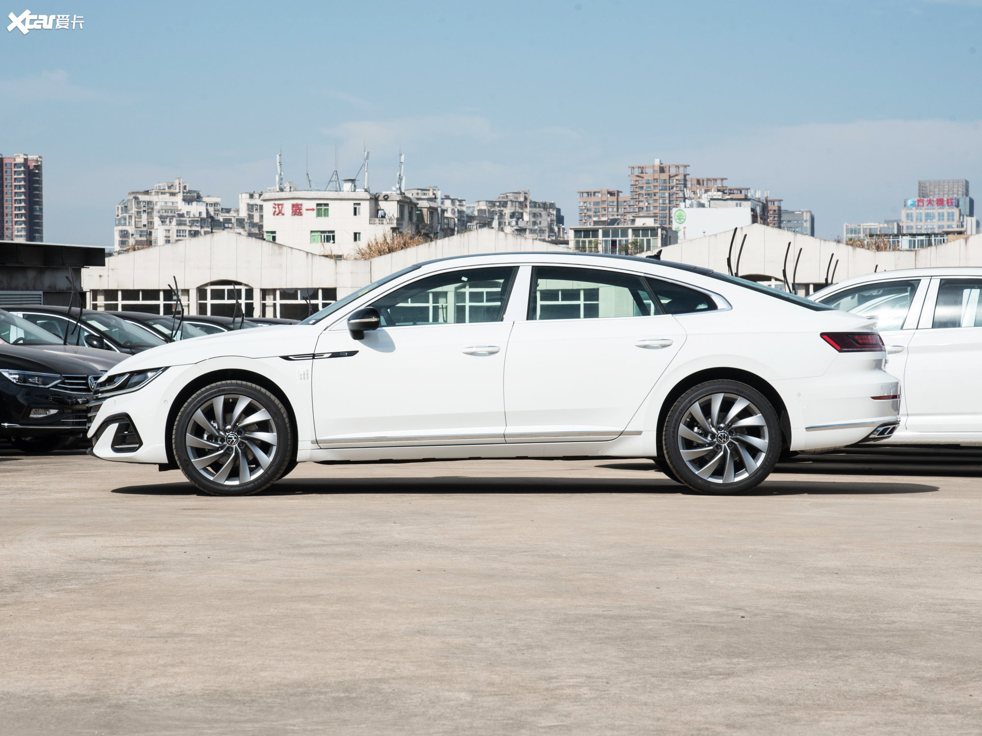 【2023款一汽-大众CC 380TSI 夺目版_整体外观 _27/487张图片】_汽车图片大全_爱卡汽车