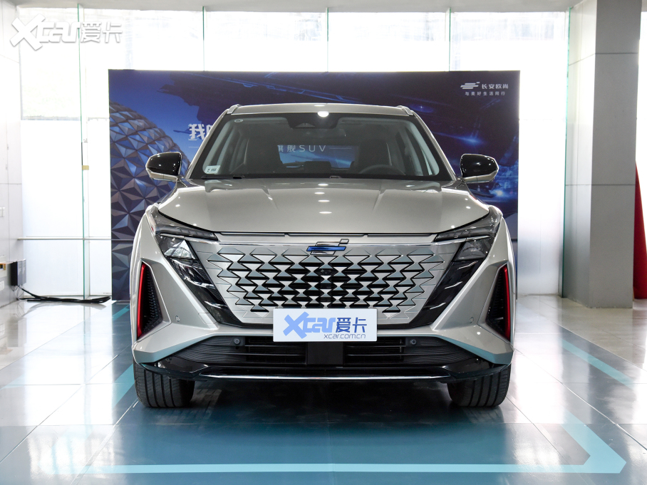 【2022款长安欧尚Z6 蓝鲸 1.5T DCT智航型_整体外观 _29/863张图片】_汽车图片大全_爱卡汽车