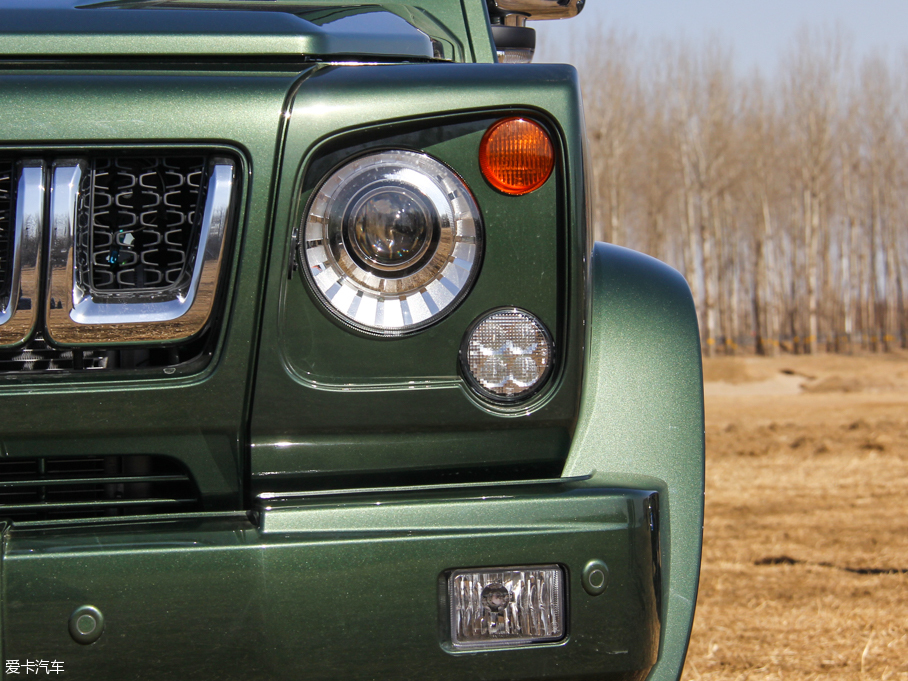 【2016款北京BJ80 2.3T 手动四驱尊贵版_细节外观 _1/88张图片】_汽车图片大全_爱卡汽车