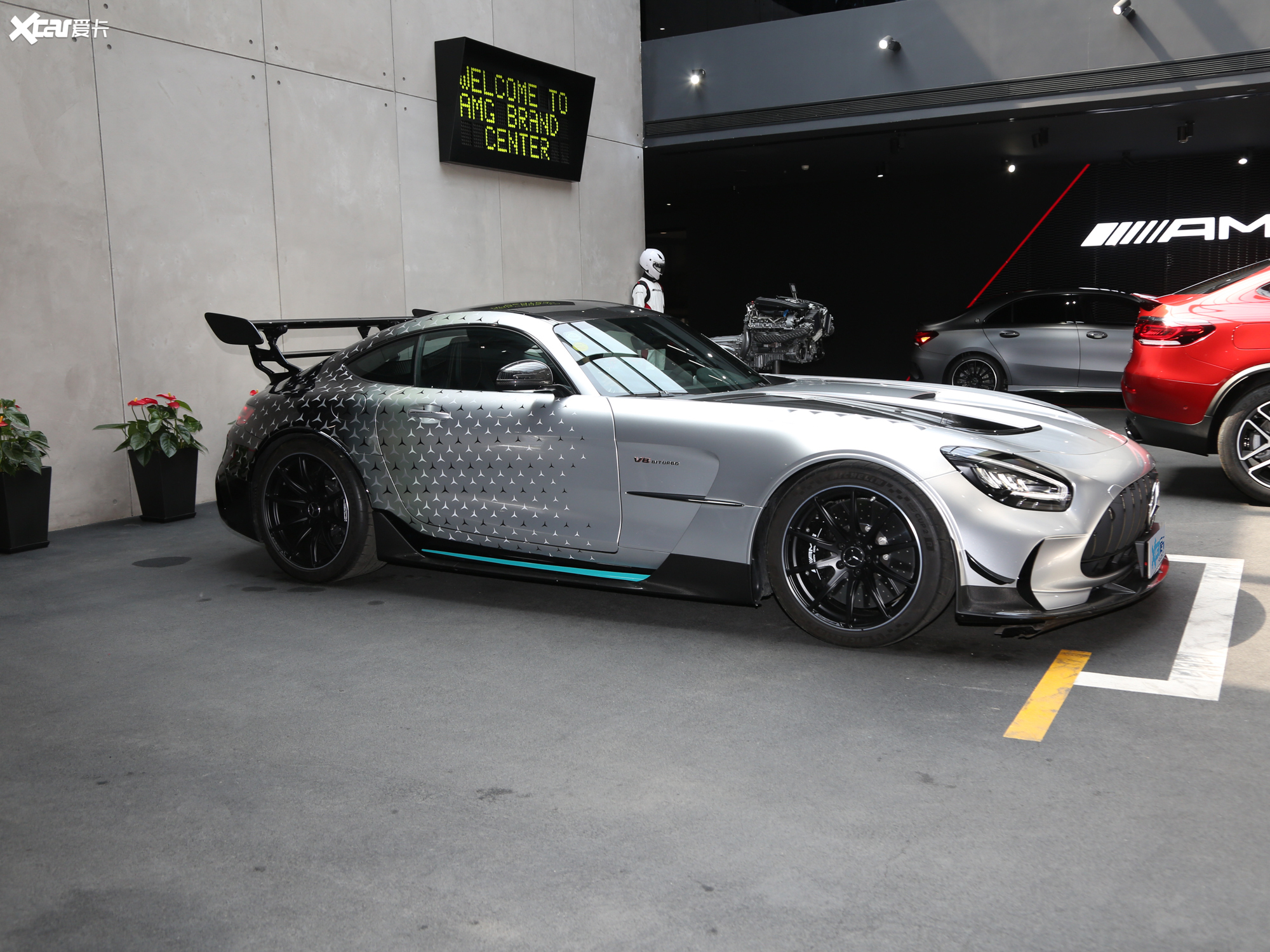 【2021款奔驰AMG GT AMG GT Black Series_整体外观 _4/182张图片】_汽车图片大全_爱卡汽车