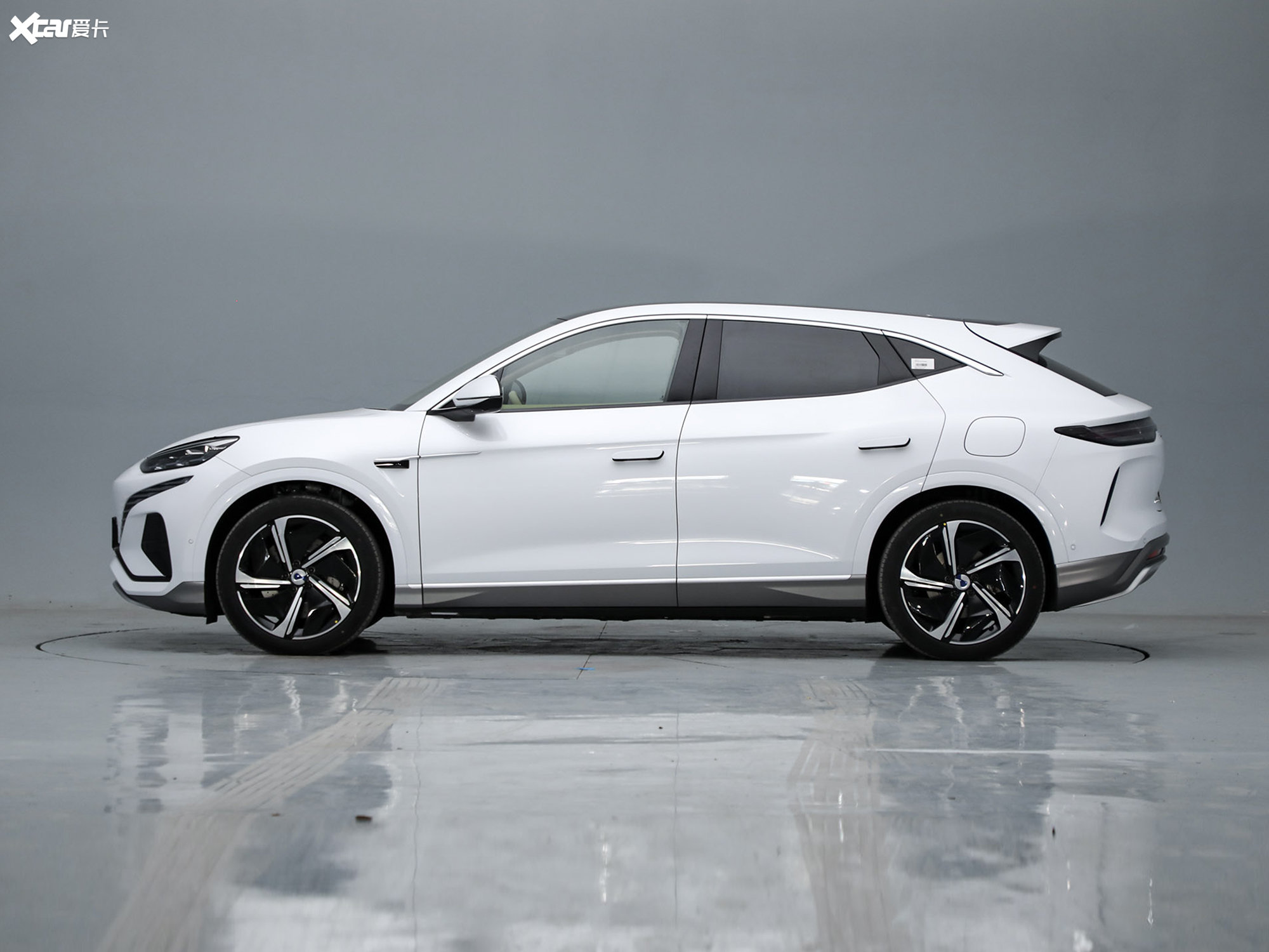 【2023款腾势N7 长续航性能Max版_整体外观 _3/252张图片】_汽车图片大全_爱卡汽车