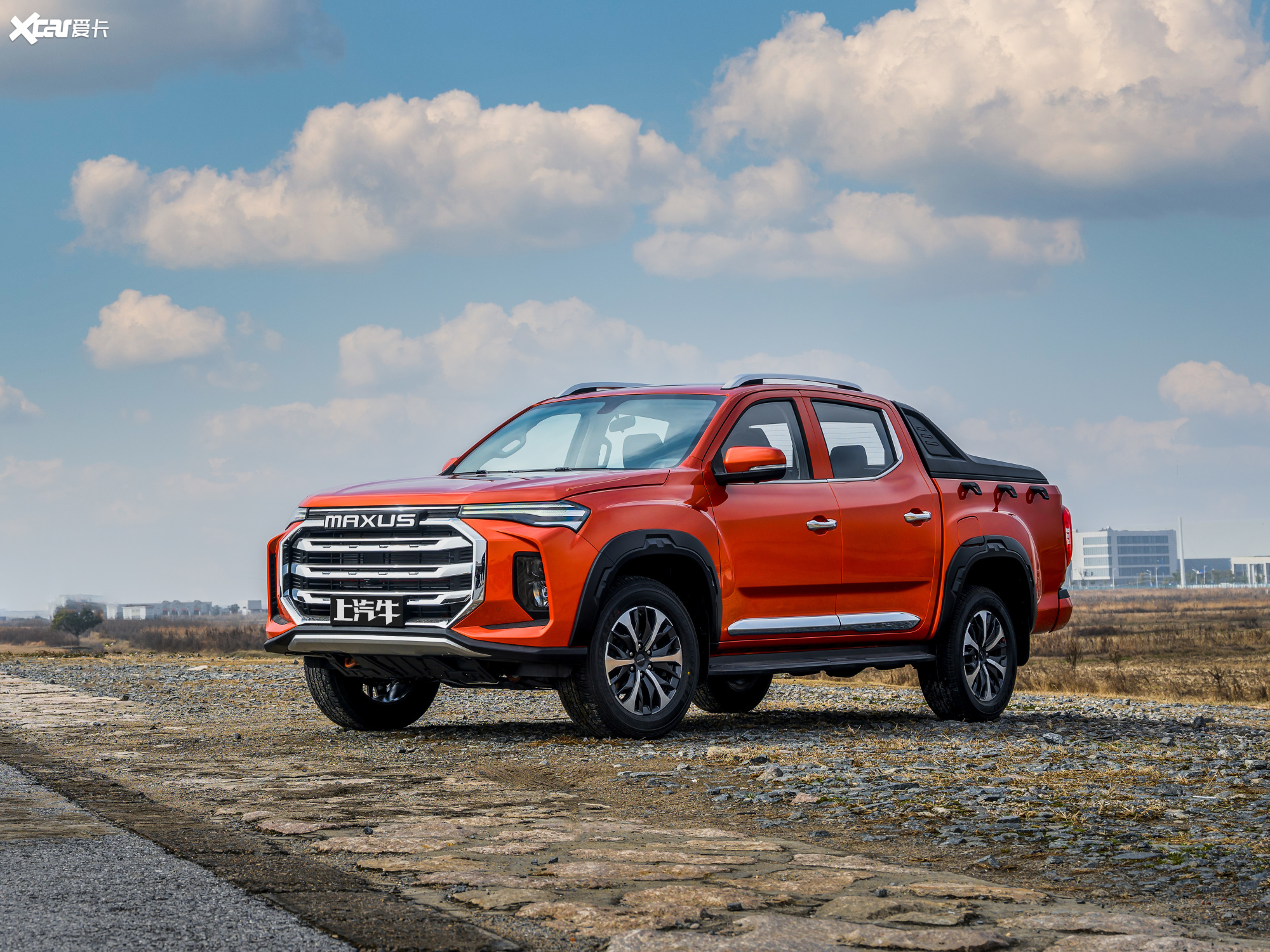 【2021款上汽大通MAXUS T90 双增压 2.0T 自动四驱豪华型 长箱_整体外观 _23/239张图片】_汽车图片大全_爱卡汽车