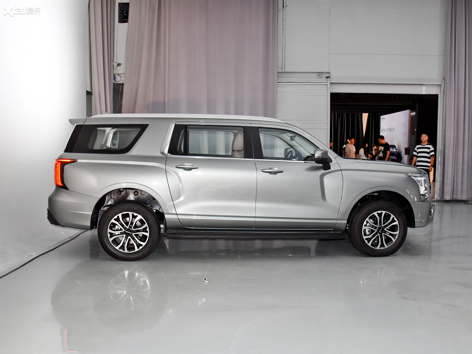 【2023款哈弗H5 2.0T 自动四驱领英 汽油_整体外观 _7/133张图片】_汽车图片大全_爱卡汽车