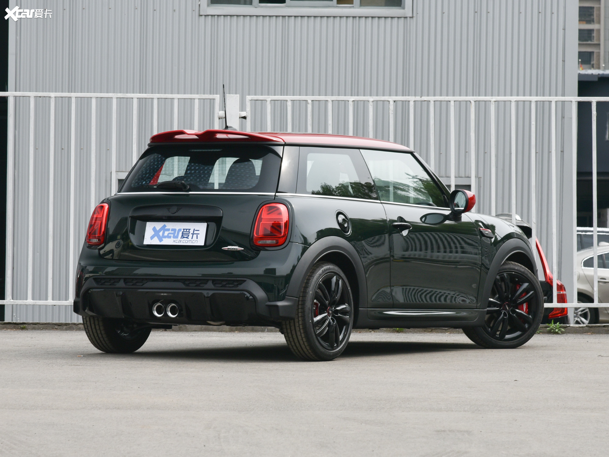 【2023款MINI JCW 2.0T JOHN COOPER WORKS ALL-IN_整体外观 _6/327张图片】_汽车图片大全_爱卡汽车