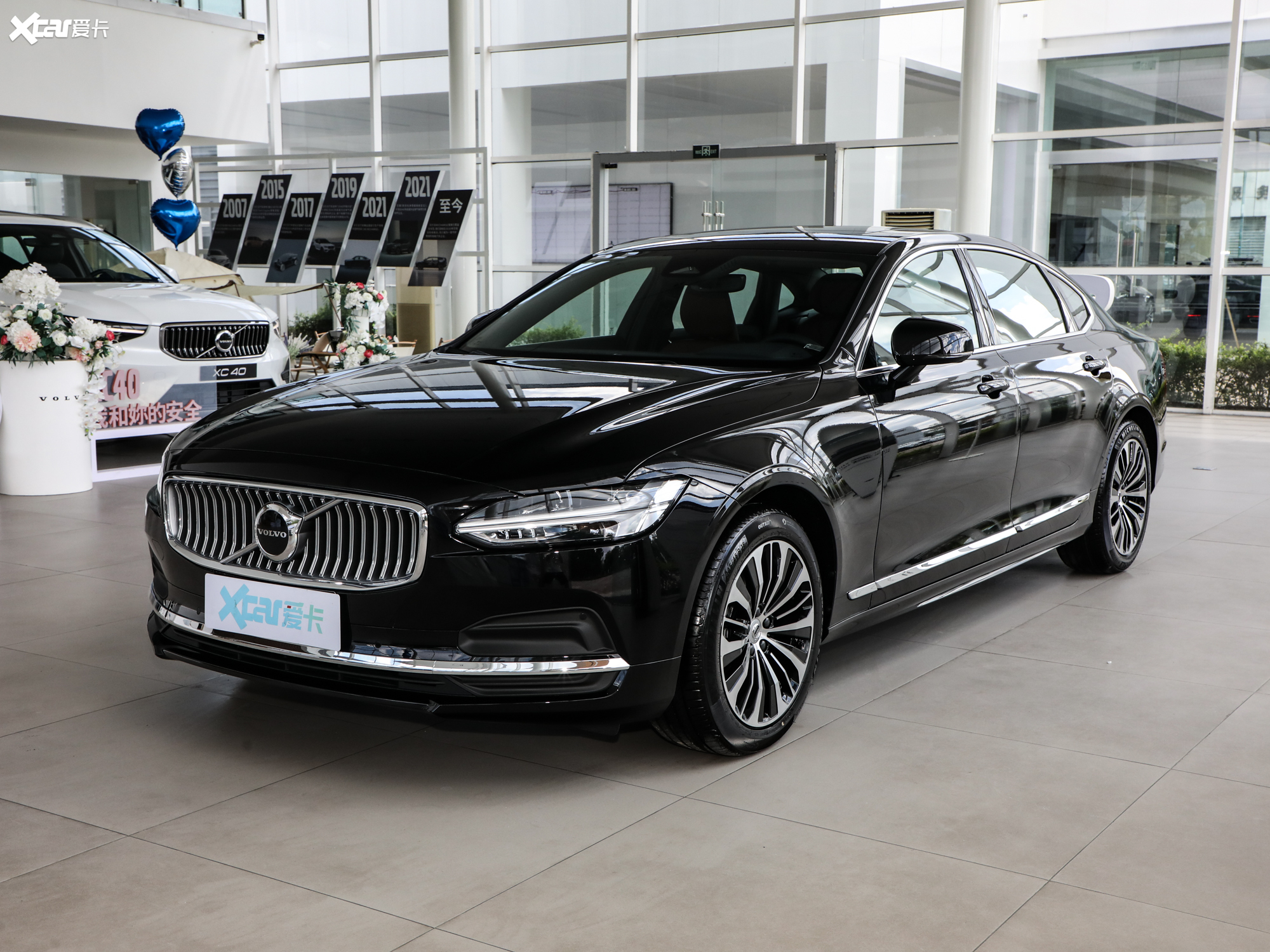 【2024款沃尔沃S90 B5 智逸豪华版_整体外观 _2/114张图片】_汽车图片大全_爱卡汽车
