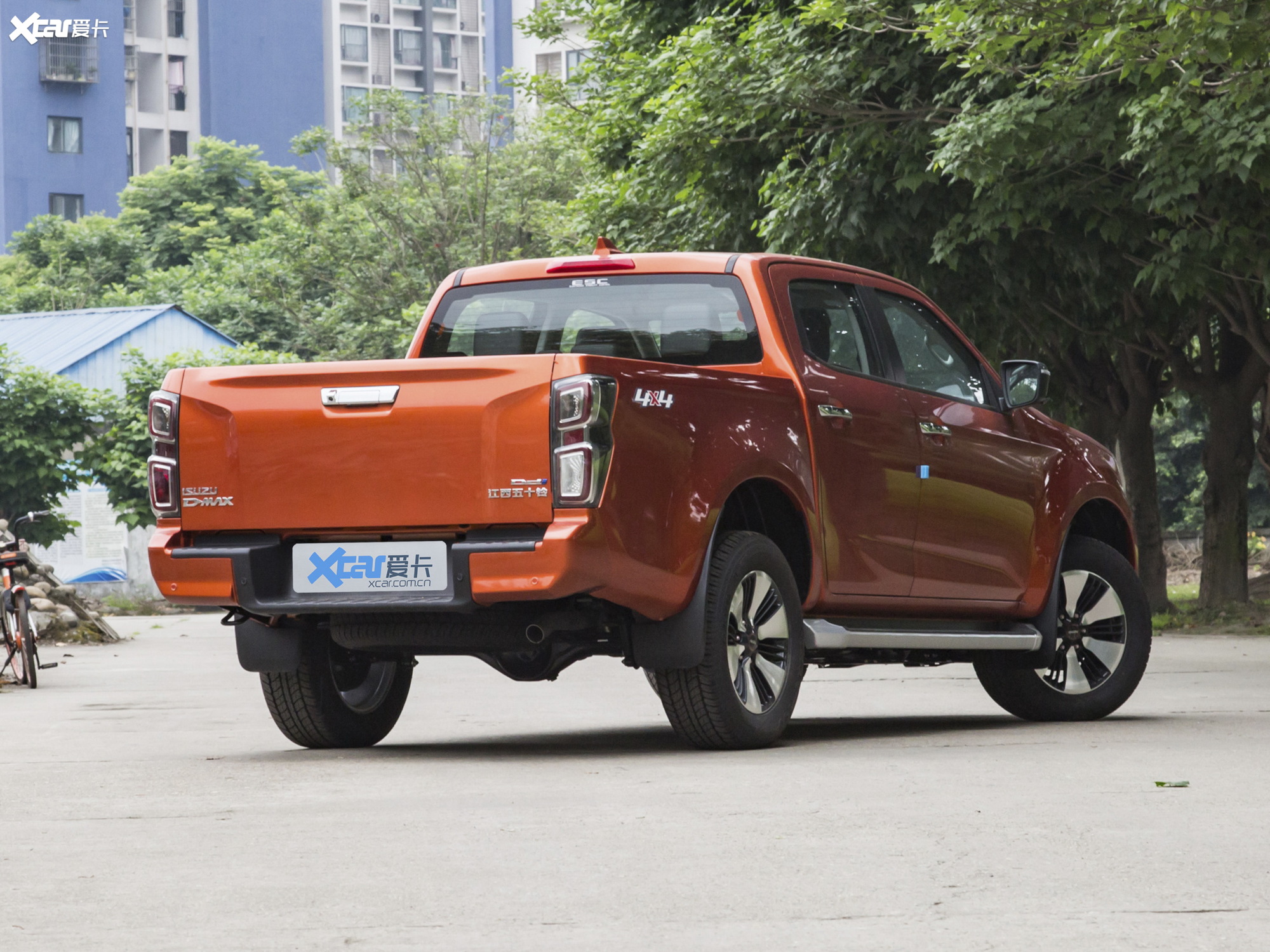 【2021款D-MAX 1.9T 自动四驱畅领型 柴油_整体外观 _7/106张图片】_汽车图片大全_爱卡汽车