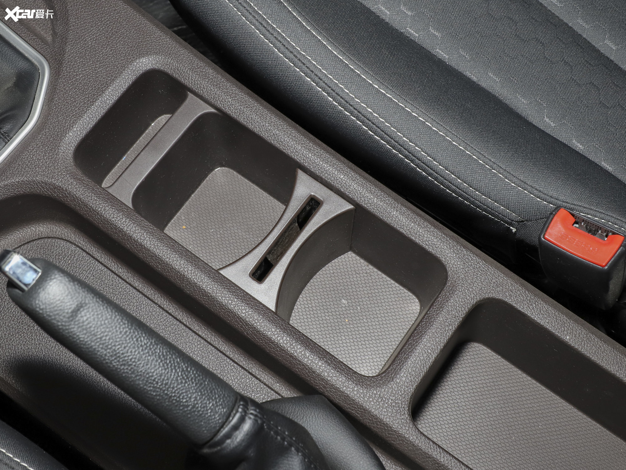 【2023款王牌M7 1.6L 长轴创富型 7座_空间座椅 _294/1285张图片】_汽车图片大全_爱卡汽车