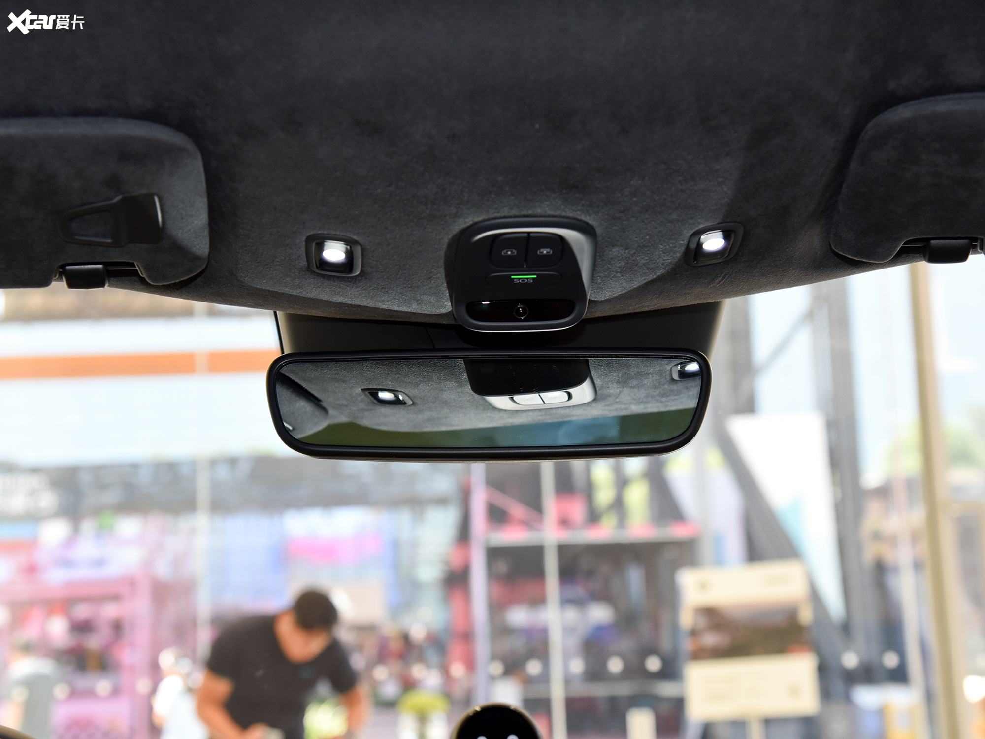 【2023款蔚来ES8 100kWh 行政版_中控区 _14/129张图片】_汽车图片大全_爱卡汽车