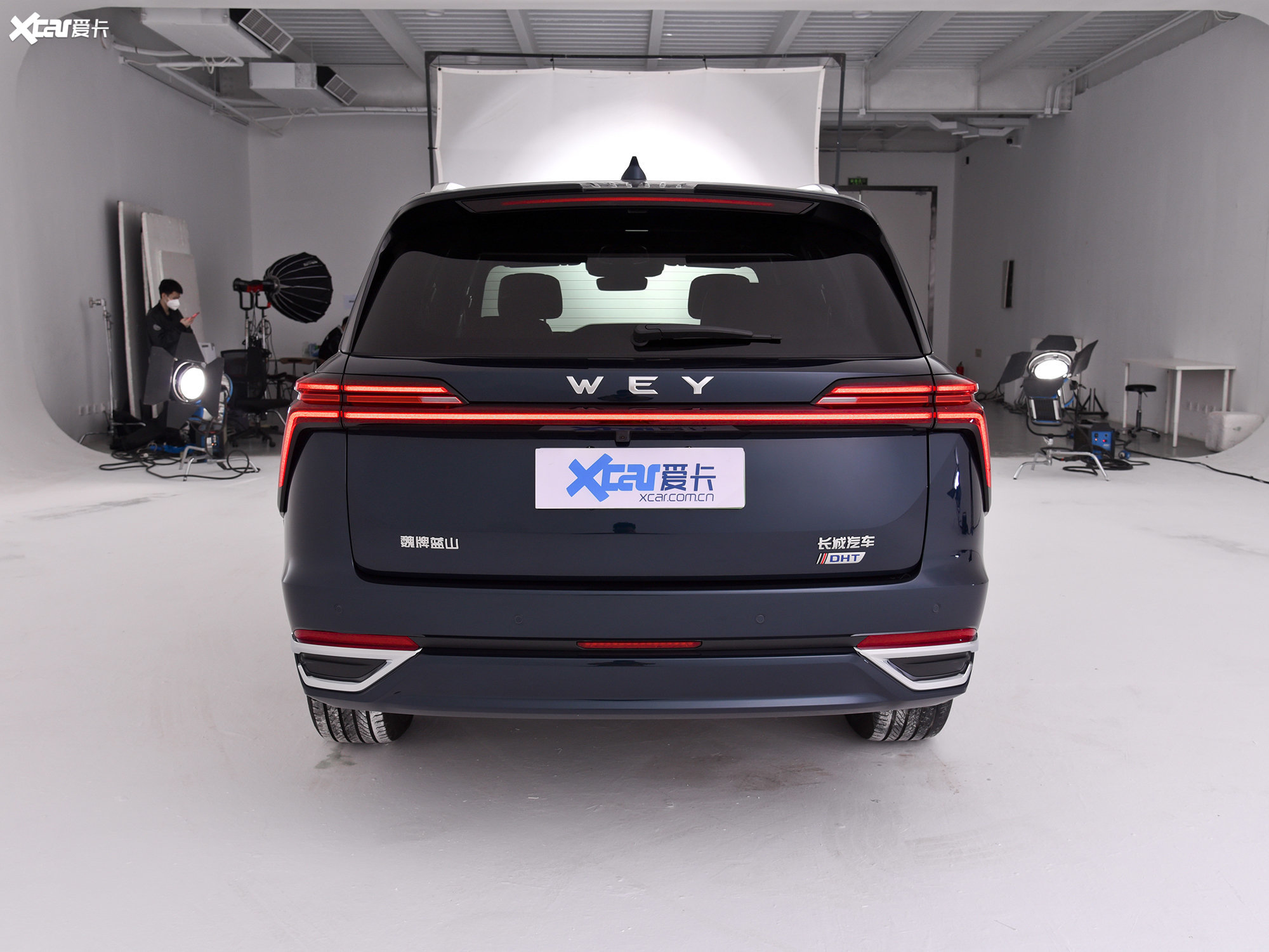 【2023款蓝山 DHT-PHEV 四驱长续航版_整体外观 _5/270张图片】_汽车图片大全_爱卡汽车