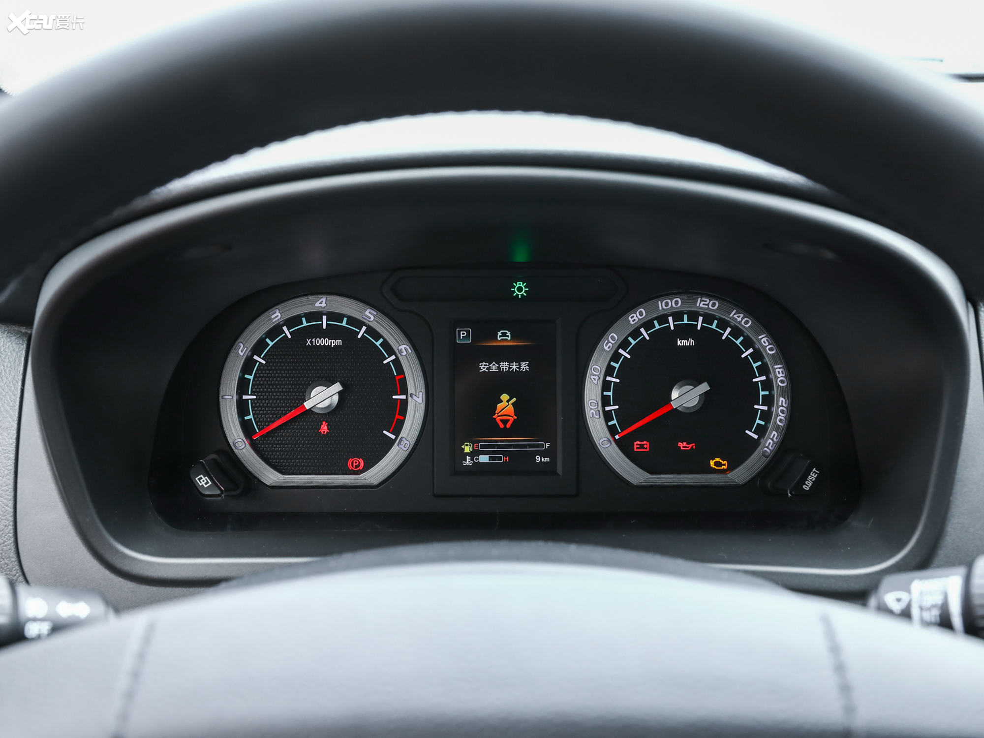 【2022款风行M7 领爵款 2.0T 自动伯爵版_中控区 _166/595张图片】_汽车图片大全_爱卡汽车