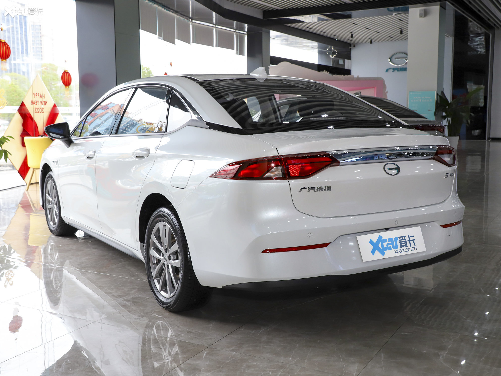 【2022款AION S 炫 580 Pio 59.4kWh_整体外观 _3/801张图片】_汽车图片大全_爱卡汽车