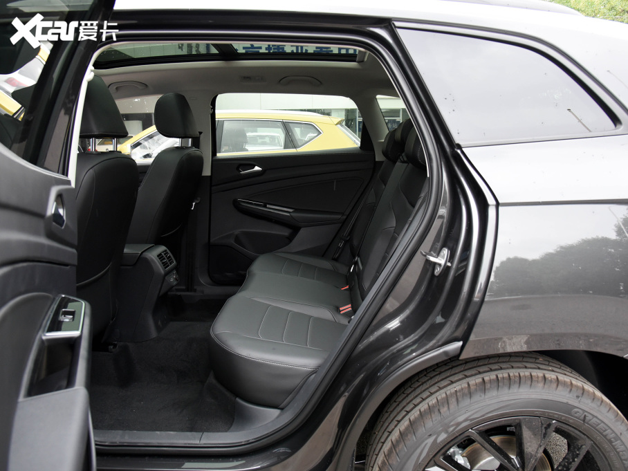 【2021款捷达VS7 黑锋版 1.4T 自动悦享版_空间座椅 _24/1081张图片】_汽车图片大全_爱卡汽车