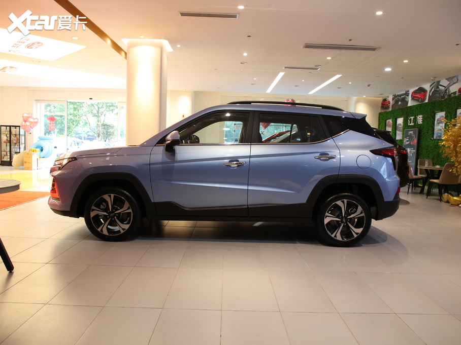 【2020款嘉悦X4 1.5T CVT超越型_整体外观 _3/556张图片】_汽车图片大全_爱卡汽车