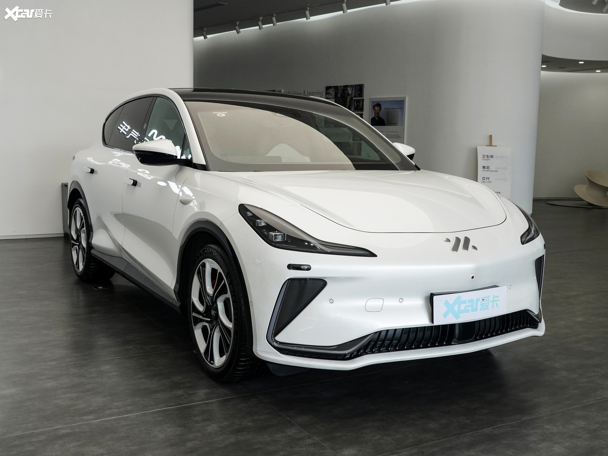 【2023款智己LS7 100kWh Lux后驱版_整体外观 _8/654张图片】_汽车图片大全_爱卡汽车